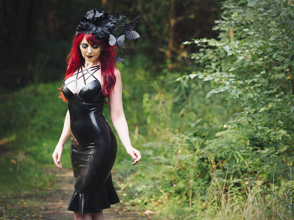 Latex Strappy Pencil Dress with Hem Ruffle – Black Sheep Latex